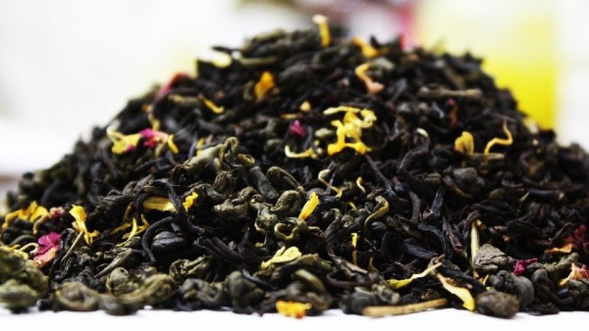 এক কেজি চায়ের দাম ৯৯, ৯৯৯ টাকা, There is a huge demand for this tea in ...
