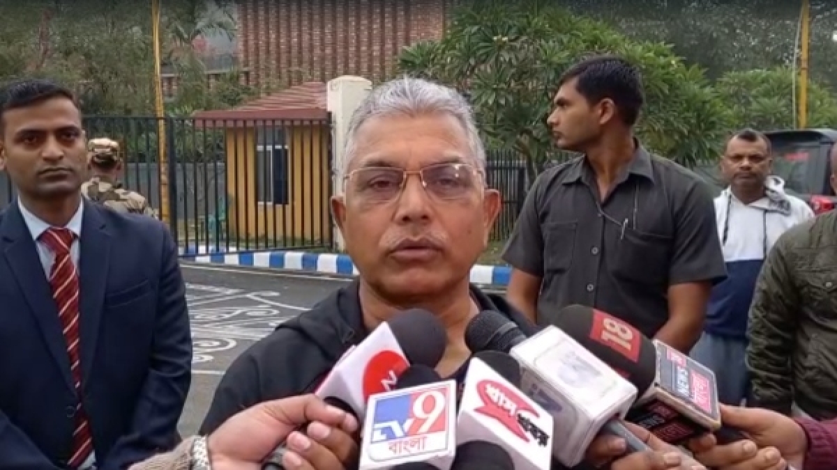 দিলীপ ঘোষ, বিজেপি নেতা, অধীর চৌধুরীর সেলিমকে আমন্ত্রণ জানানোয় দুদলের ...