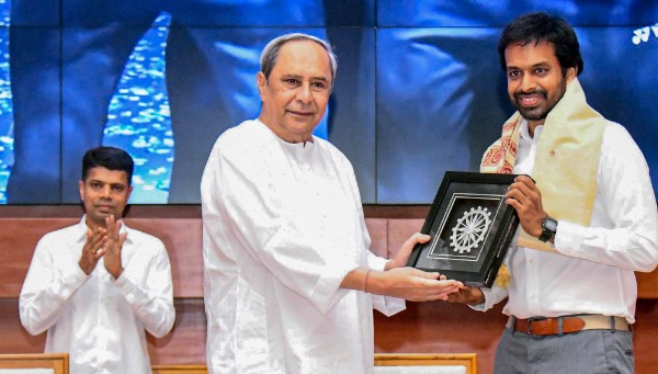 ঐতিহাসিক থমাস কাপ জয়ী ভারতীয় দলকে সংবর্ধিত করলেন ওড়িশার মুখ্যমন্ত্রী ...