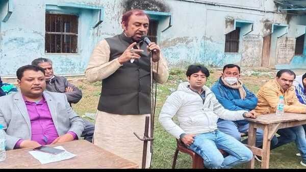 রামপুরহাটে আশিস বন্দ্যোপাধ্যায় এবং অন্য তৃণমূল নেতাদের মধ্যে বিভাজন ...