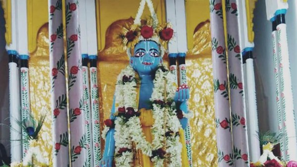 কলকাতার কাছেই রয়েছে রাখাল রাজার মন্দির, Nearest Tourist spot from ...