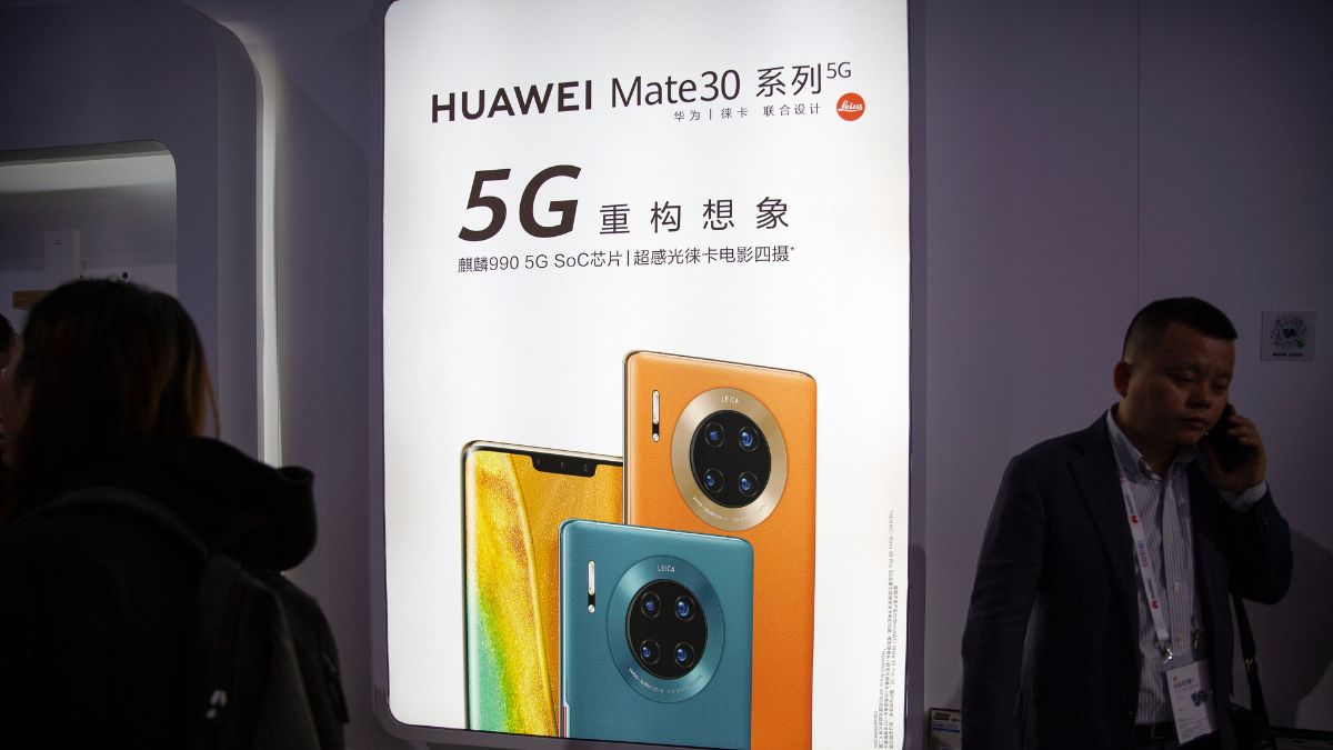 Chinese Phones Alert: ভারত-চিন সীমান্তে ক্রমশ বাড়ছে উত্তেজনা। আর এর ...