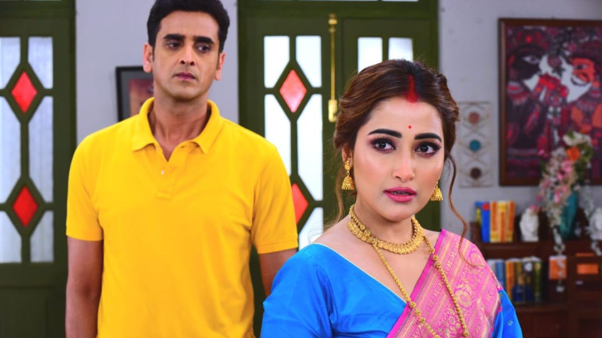 Khelna Bari: ষড়যন্ত্র কাটিয়ে লাহিড়ী বাড়ি ফেরত পাবে মিতুল আর ইন্দ্র ...