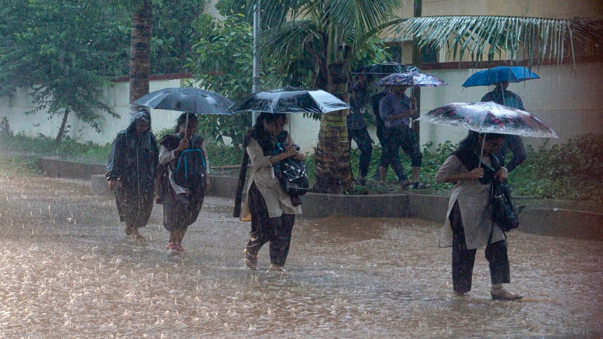 Rain in West Bengal: শ্রাবণের ধারা কি নামবে মাসের শুরু থেকেই! আবহাওয়া ...