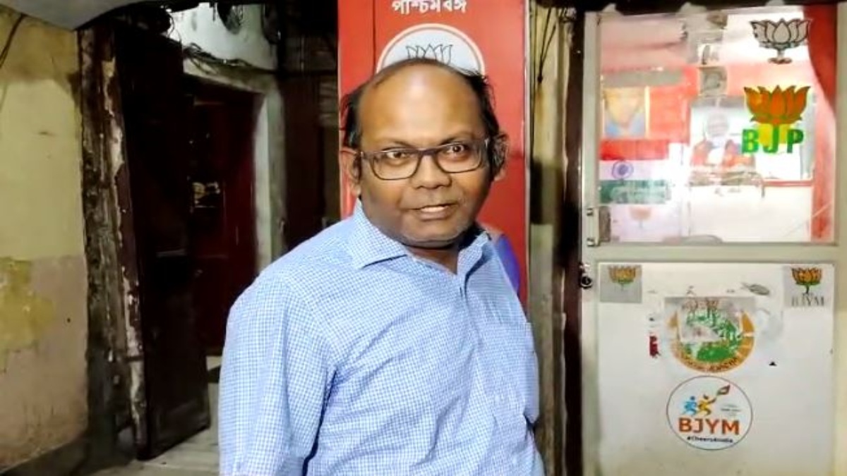 দিলীপ-অনুগামী সায়ন্তন কি সক্রিয় হবেন বিজেপিতে! মনে খেদ নিয়ে হঠা ...