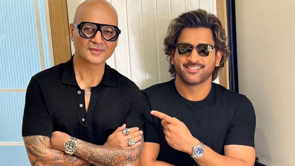 Dhoni's New Look: মহেন্দ্র সিং ধোনির নতুন লুক মুহূর্তে ভাইরাল, কেন এমন ...