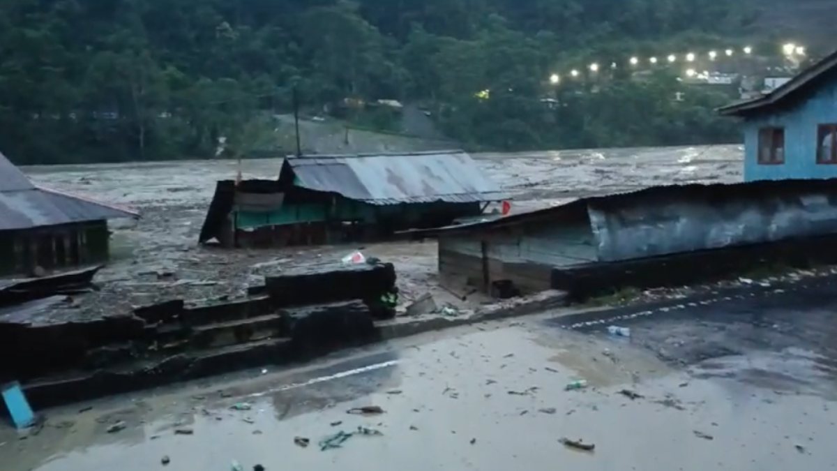 Weather Update: আরও ভারী বর্ষণের পূর্বাভাস সিকিমে, এবার বিপদের প্রমাদ ...